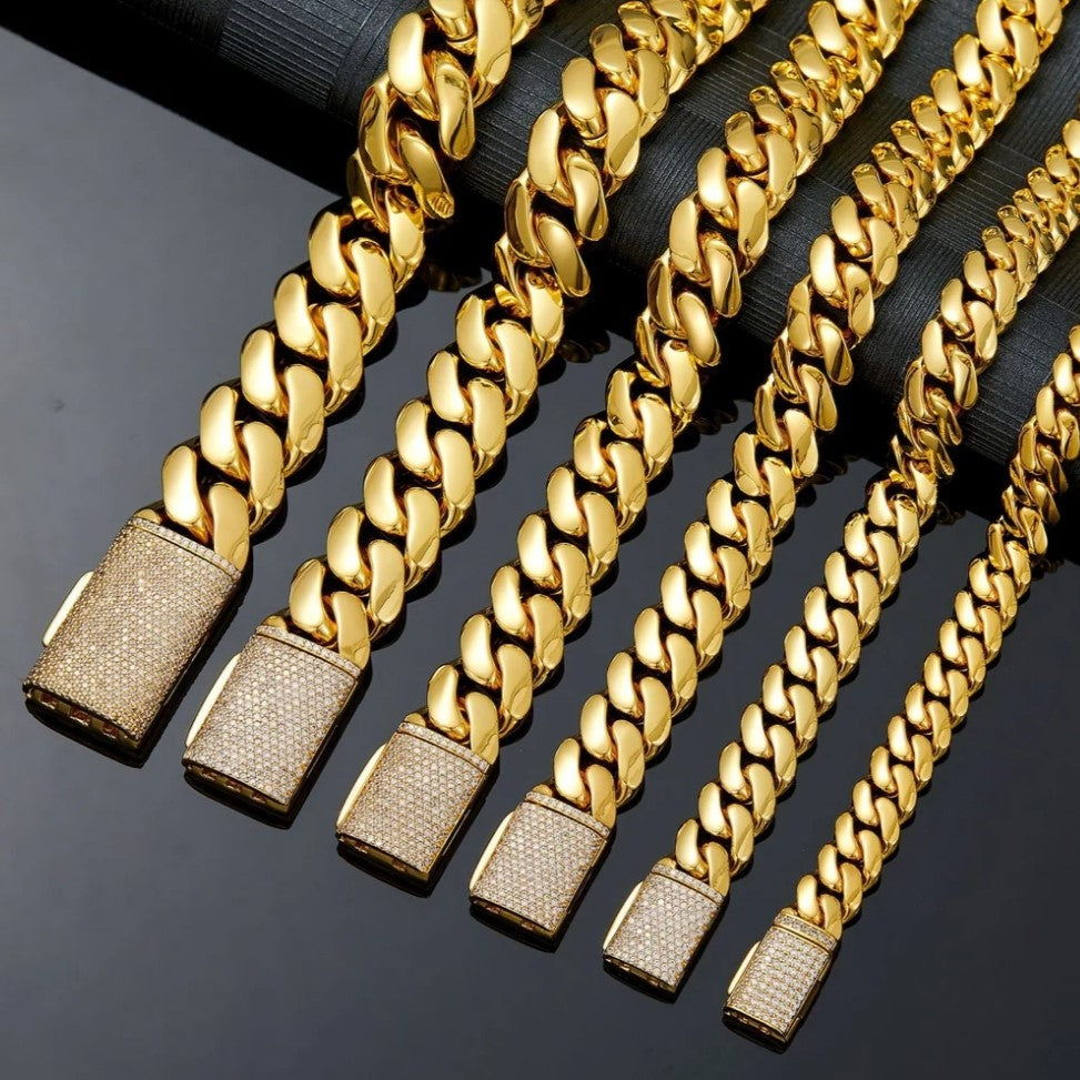 Stainless Steel – Icey Pyramid