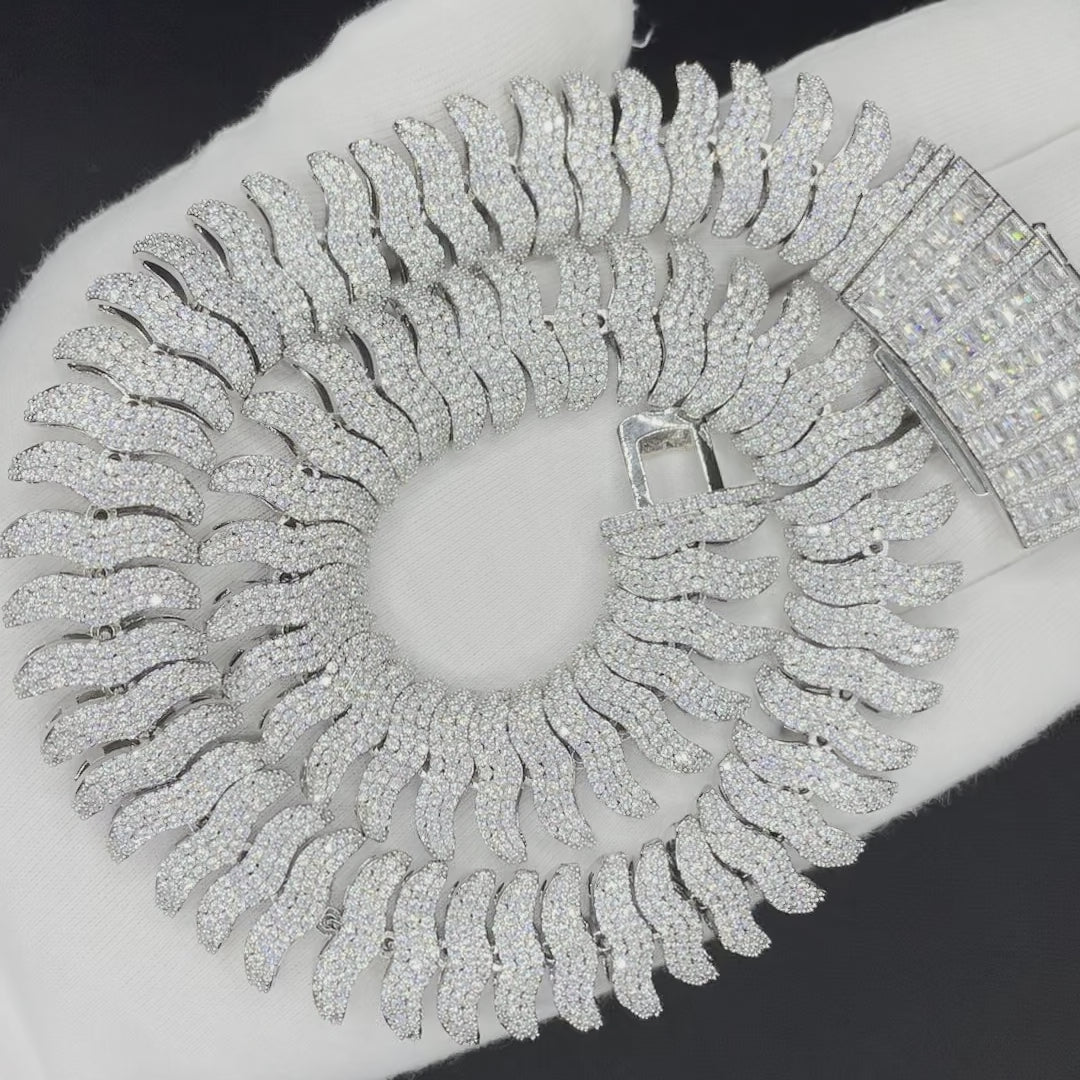 20MM Boomerang Link Iced Out Diamond Necklace Chain – Icey Pyramid